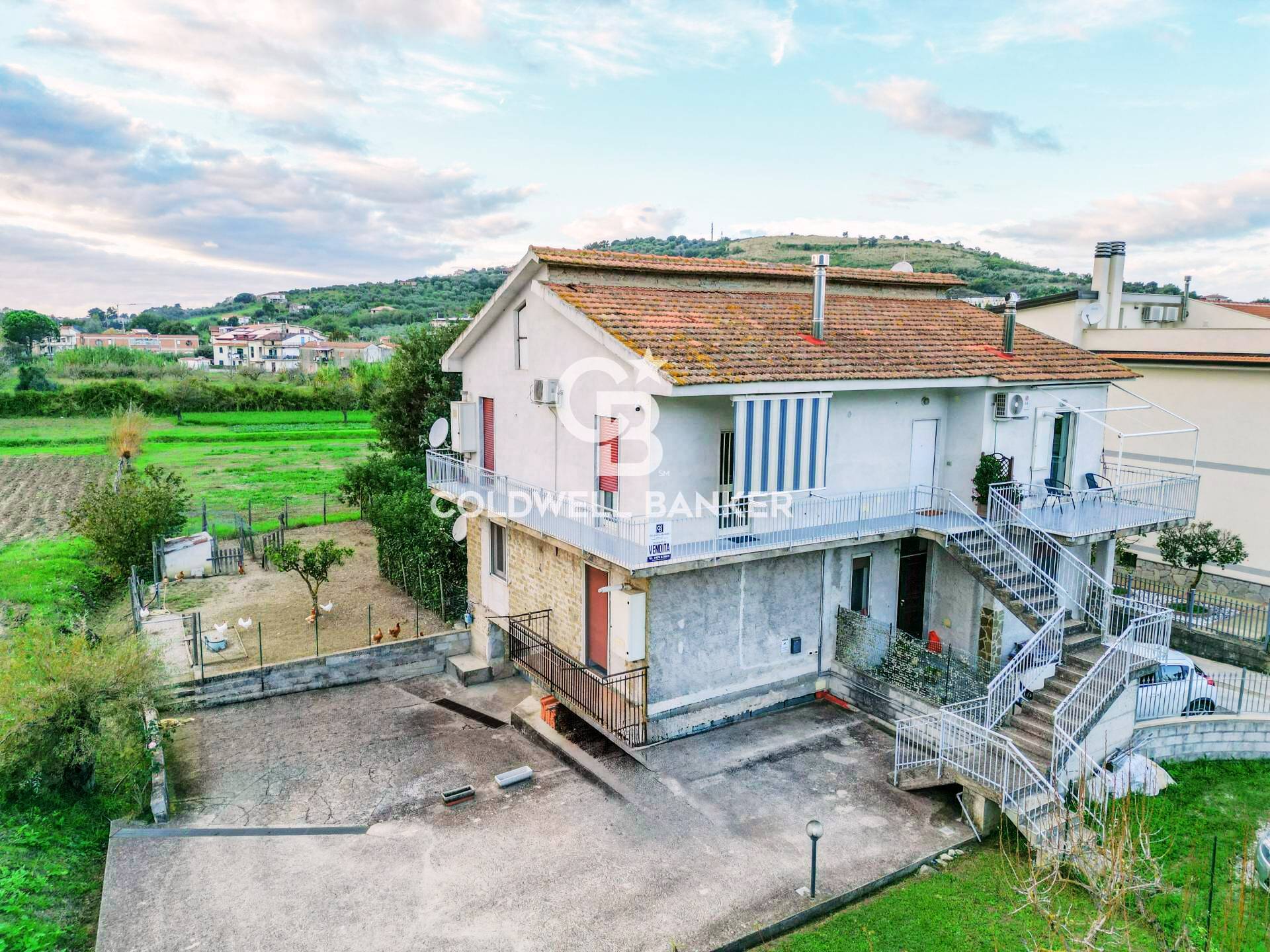 Casa semi indipendente in vendita a Agropoli Cod. CBI087-1592-52321 Casa semi indipendente in vendita a Agropoli Cod. CBI087-1592-52321